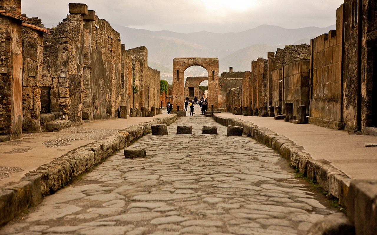 Pompei & Vesuvius – NitaTravel Pompei & Vesuvius – NitaTravel